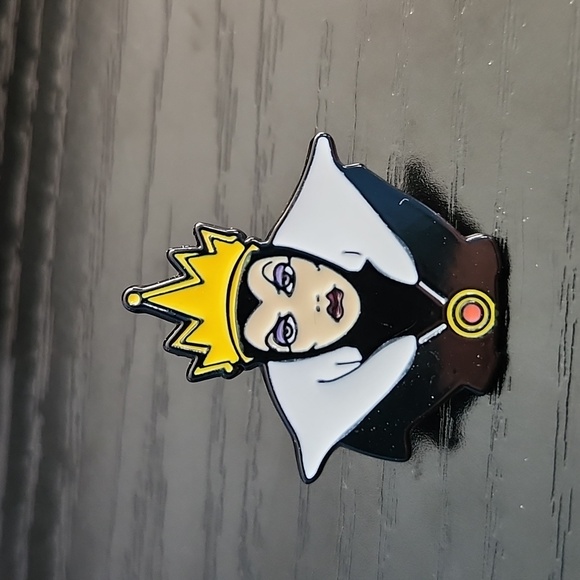 Disney | Jewelry | Disney Villains Evil Queen Inspired Enamel Pin ...